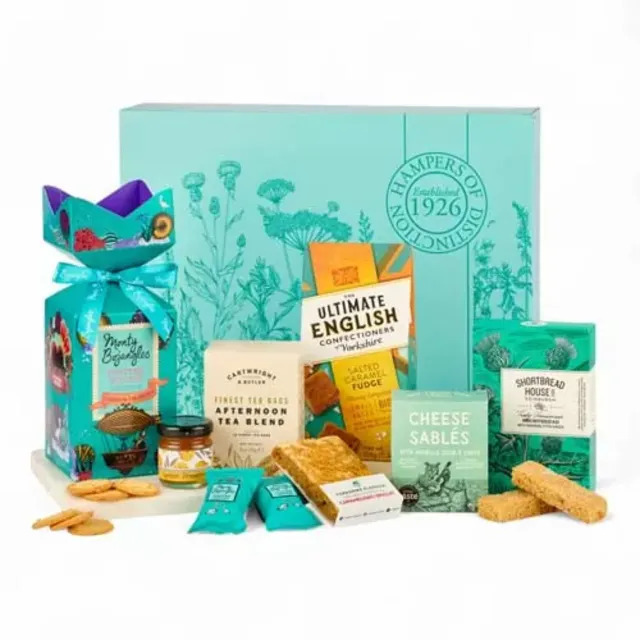 Gifts for Tea Lovers & Drinkers | MakeHampers
