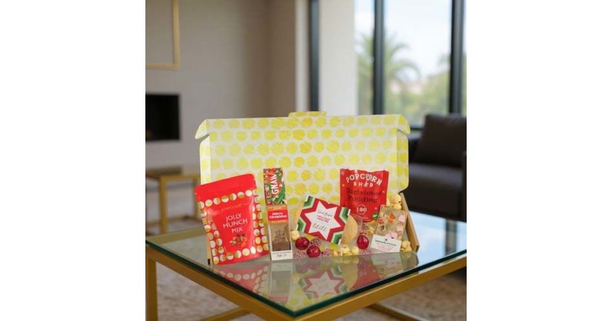 Penny Post Merry Munch Box | Free Delivery! | MakeHampers